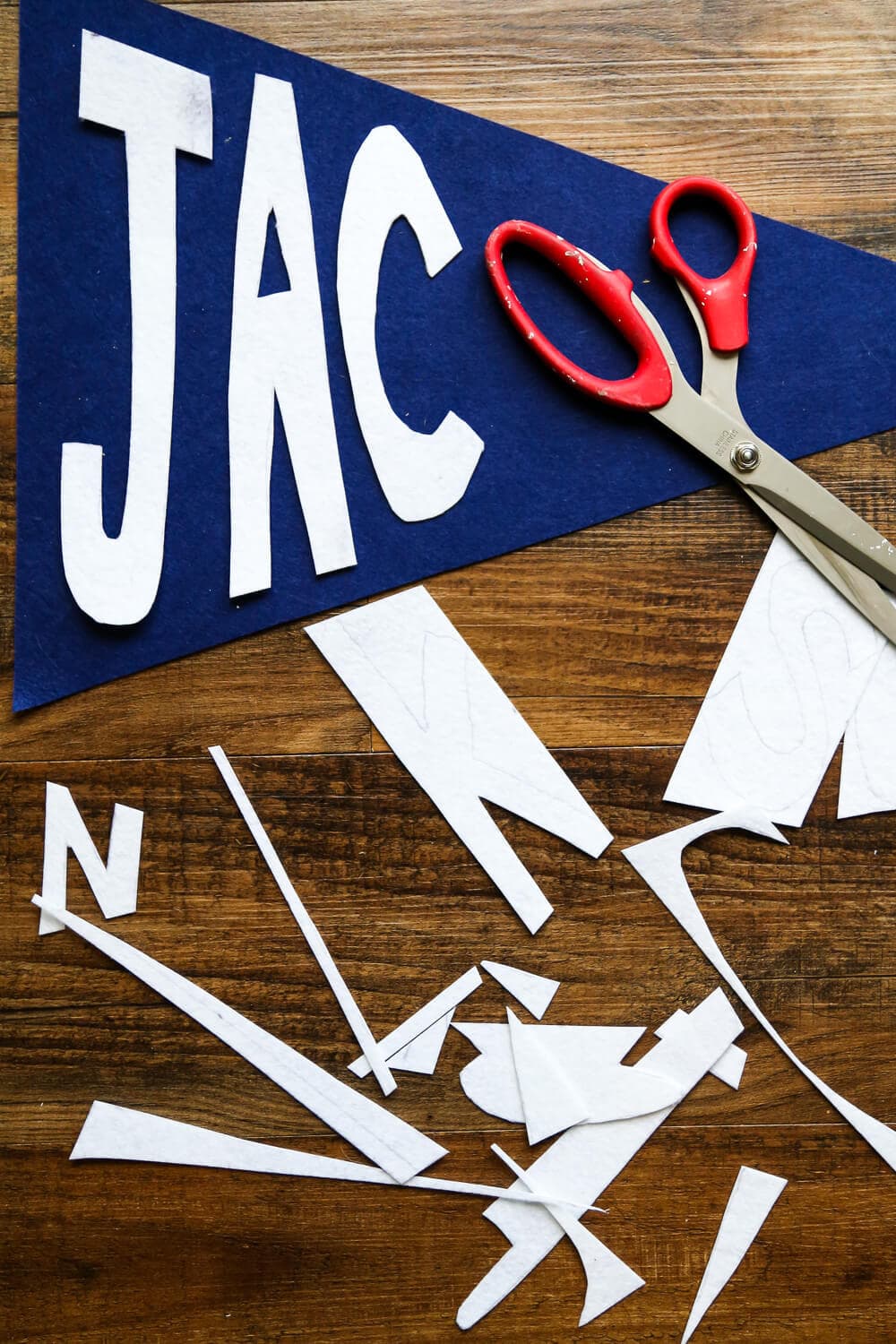 DIY No-Sew Felt Name Pennant // Love & Renovations